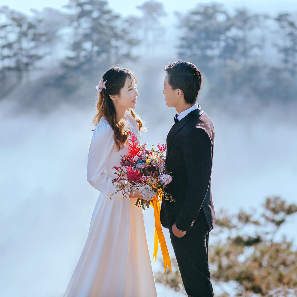 TEMA 001 - Website Undangan Online